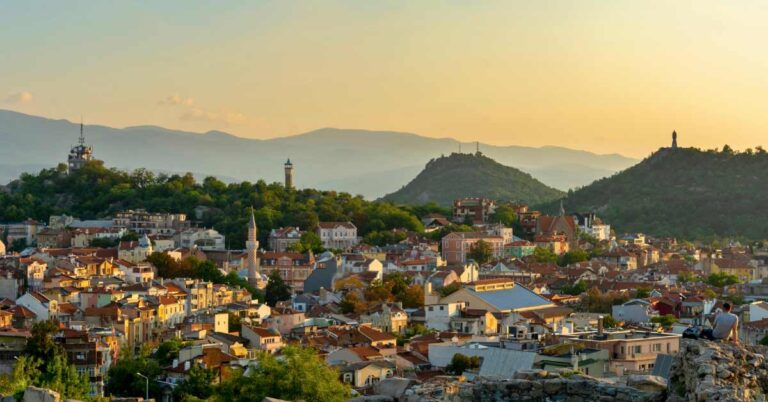 Bulgaria Travel Guide - the most memorable landmarks and must-see ...